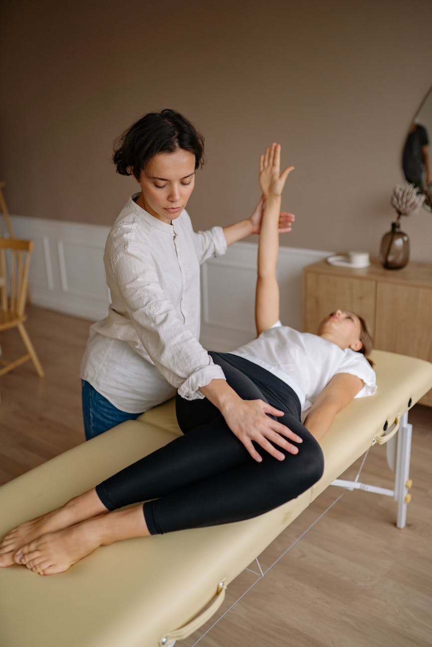 6 Exercises To Do After A Hysterectomy – Physio Insights