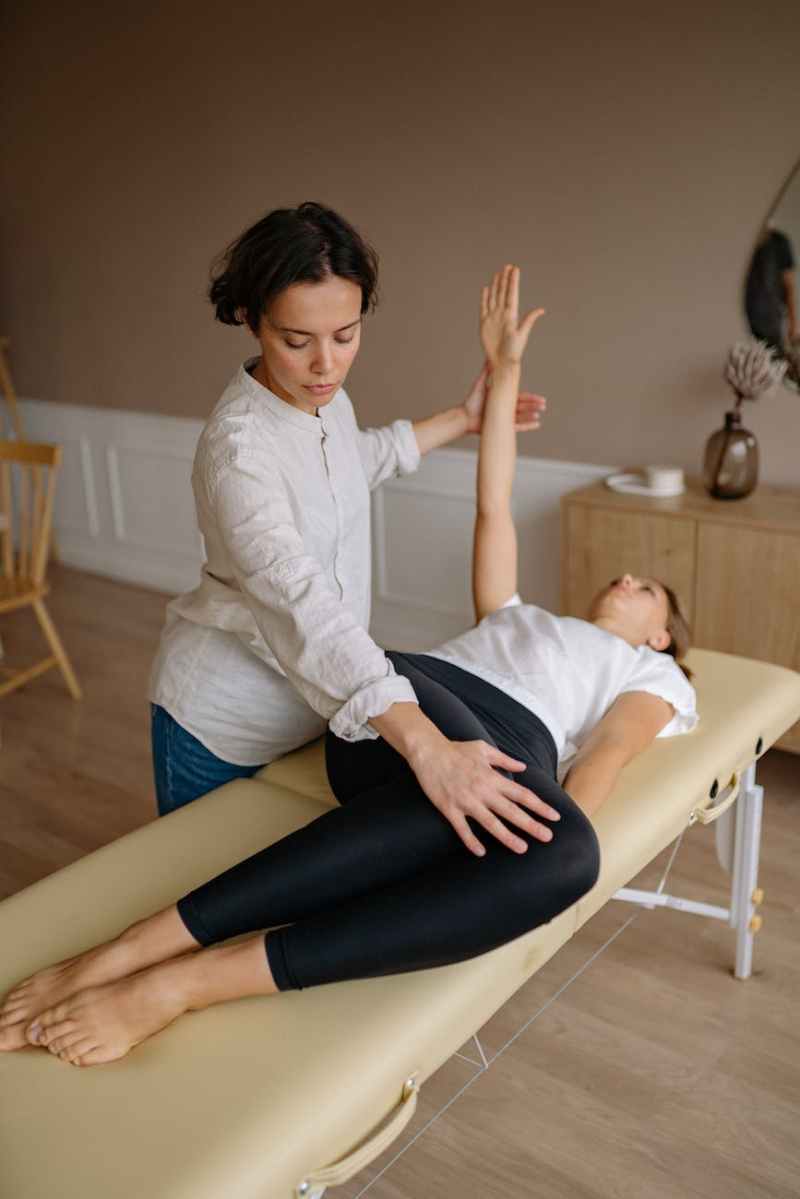 6 Exercises To Do After A Hysterectomy – Physio Insights