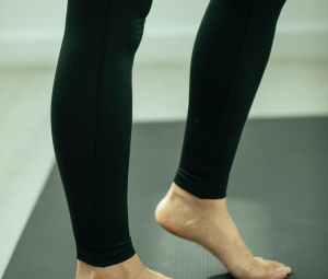 9 Physical Therapy Exercises For Turf Toe – Physio Insights